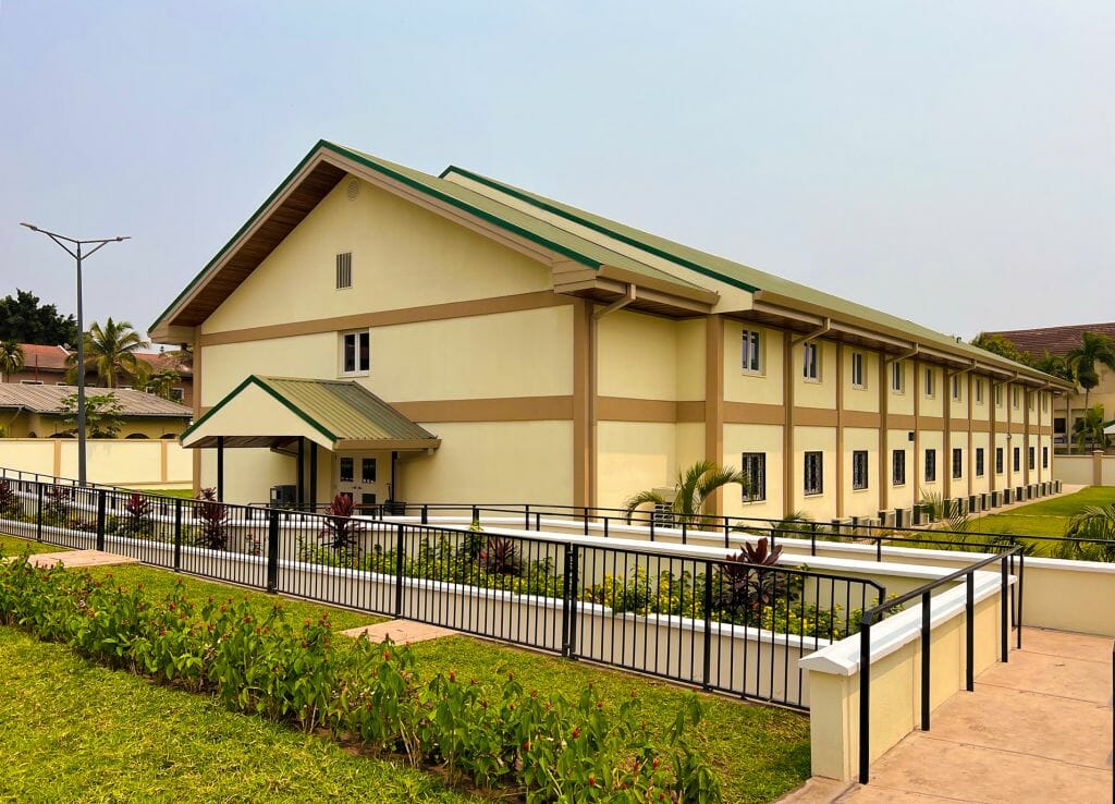 Kinshasa Patron Housing - Modular Building Institute