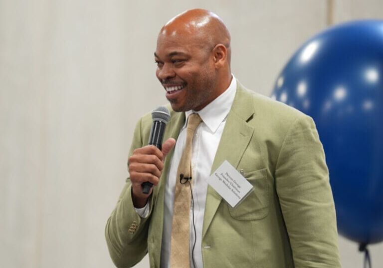 Modular Advantage Magazine - Construction Trade Magazine